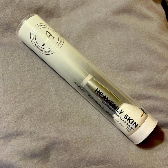 it cosmetics | Makeup | New It Cosmetics Heavenly Skin Cc Skin ...